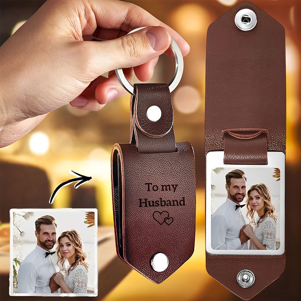 Personalized Photo Keychain in Leather Case | Personalised Photo ...
